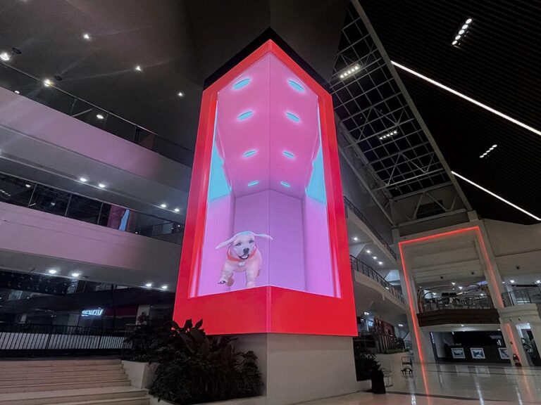Discover Glorietta's indoor 3D-LED billboard with Naked Eye Technology