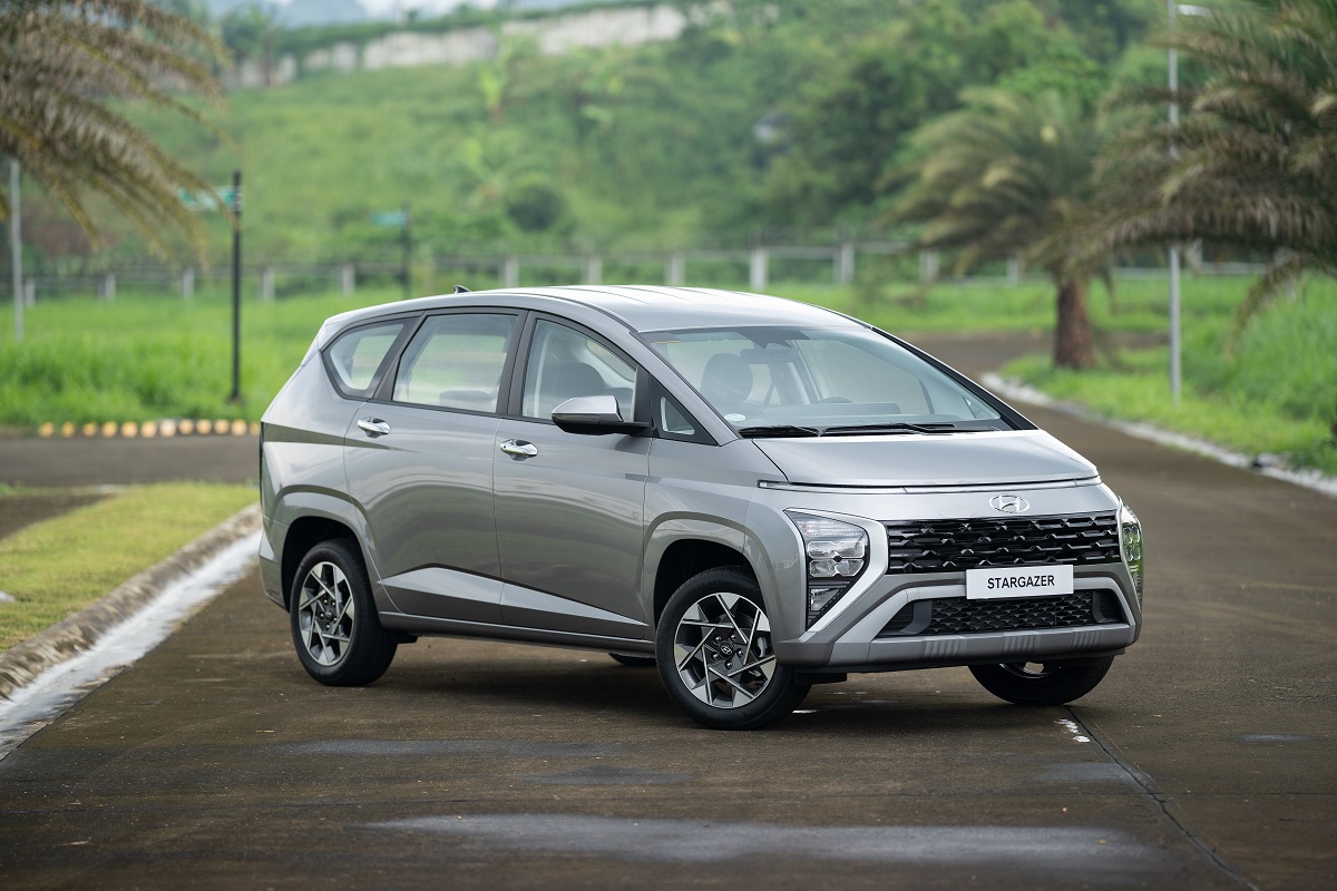 Hyundai Stargazer opens pre-booking • Gadgets Magazine