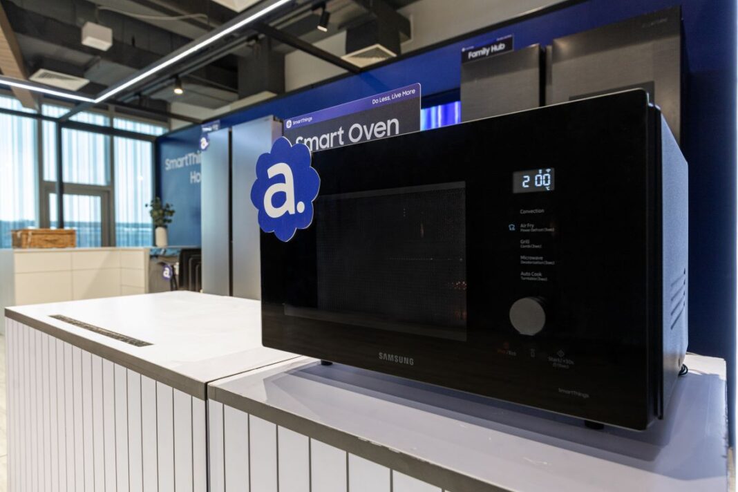 Samsung unveils new Bespoke AI appliances